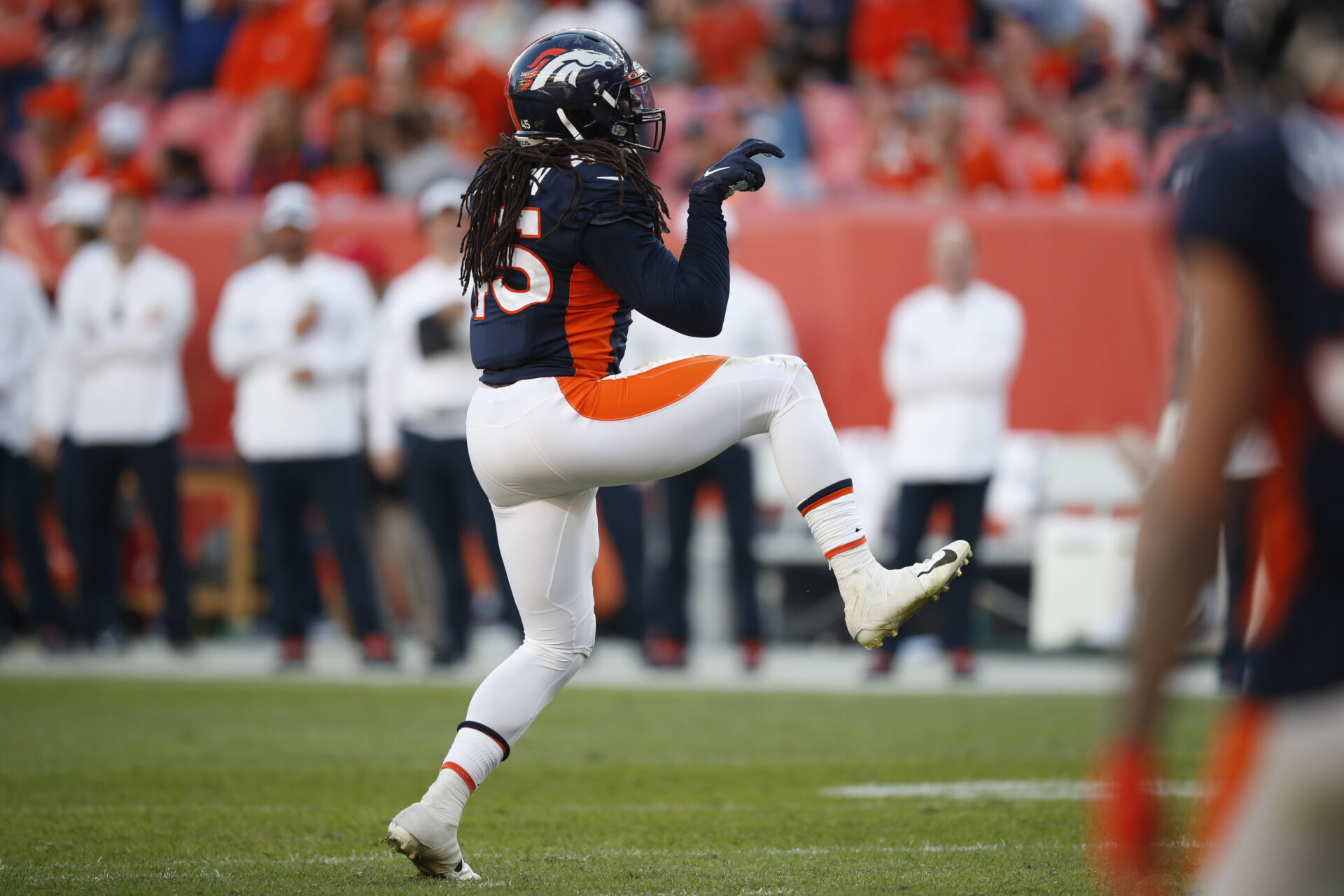 Broncos LB Johnson making most of chance after long layoff - Sentinel ...