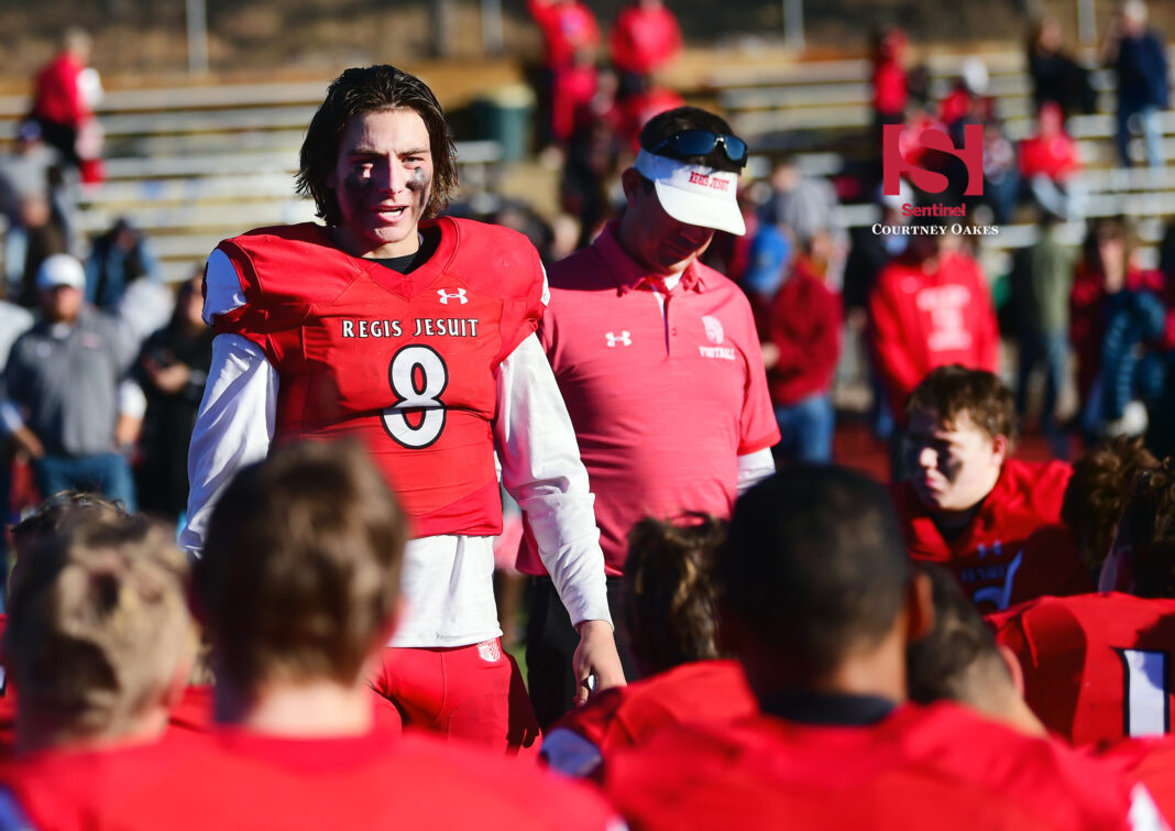 Football: Aurora teams rarely home for the holidays during postseason ...