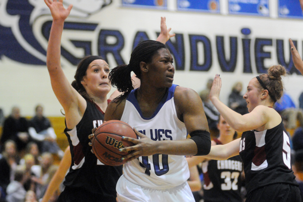 Girls Basketball: Slow starting Grandview breaks past Chatfield into 5A ...